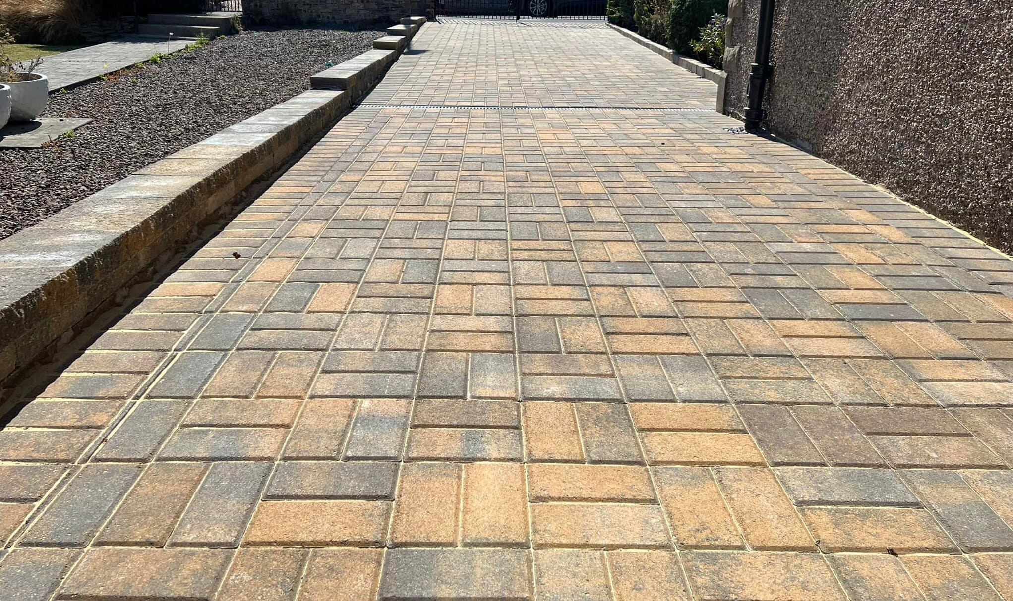 Paving patterns explained: How to get the driveway look you love ...