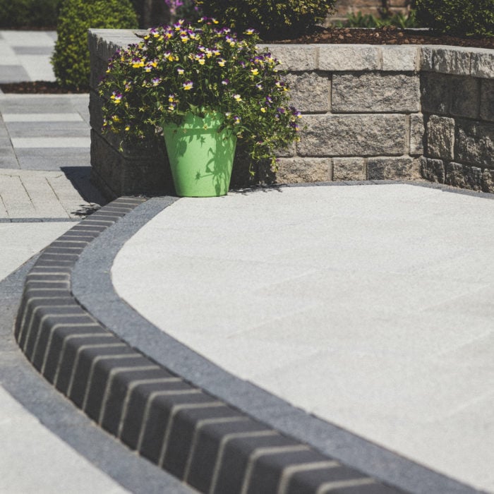 Braemar Premium Paving Slabs for Gardens & Patios