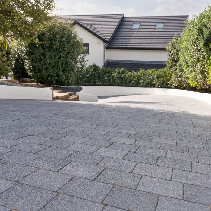 Driveway Block Paving With Granite Surface Suitable